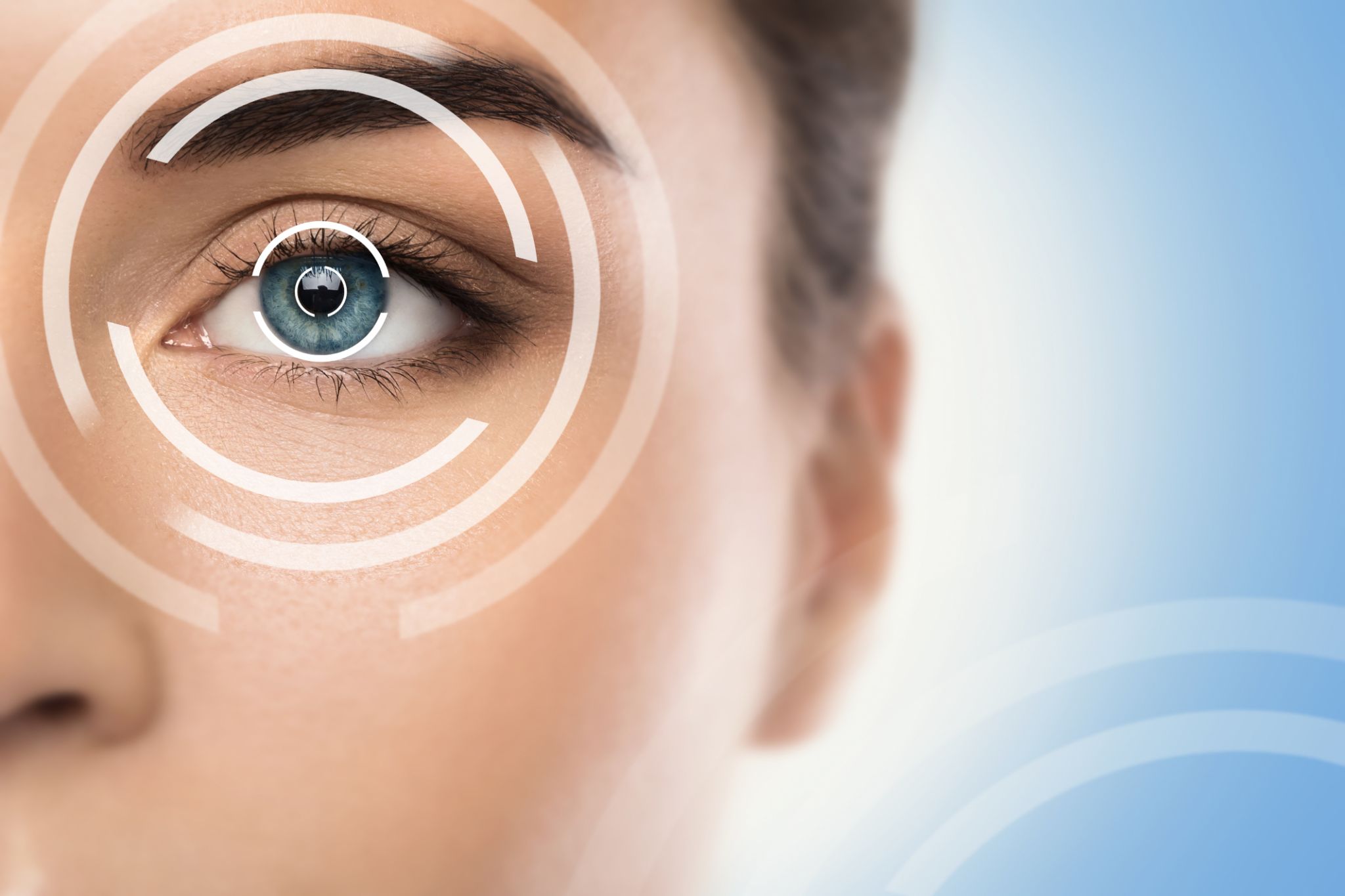 MICS Cataract Surgery : Procedure, Uses and Benefits
